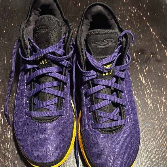 Nike | Shoes | Lebron Next Gen Size 9 | Poshmark